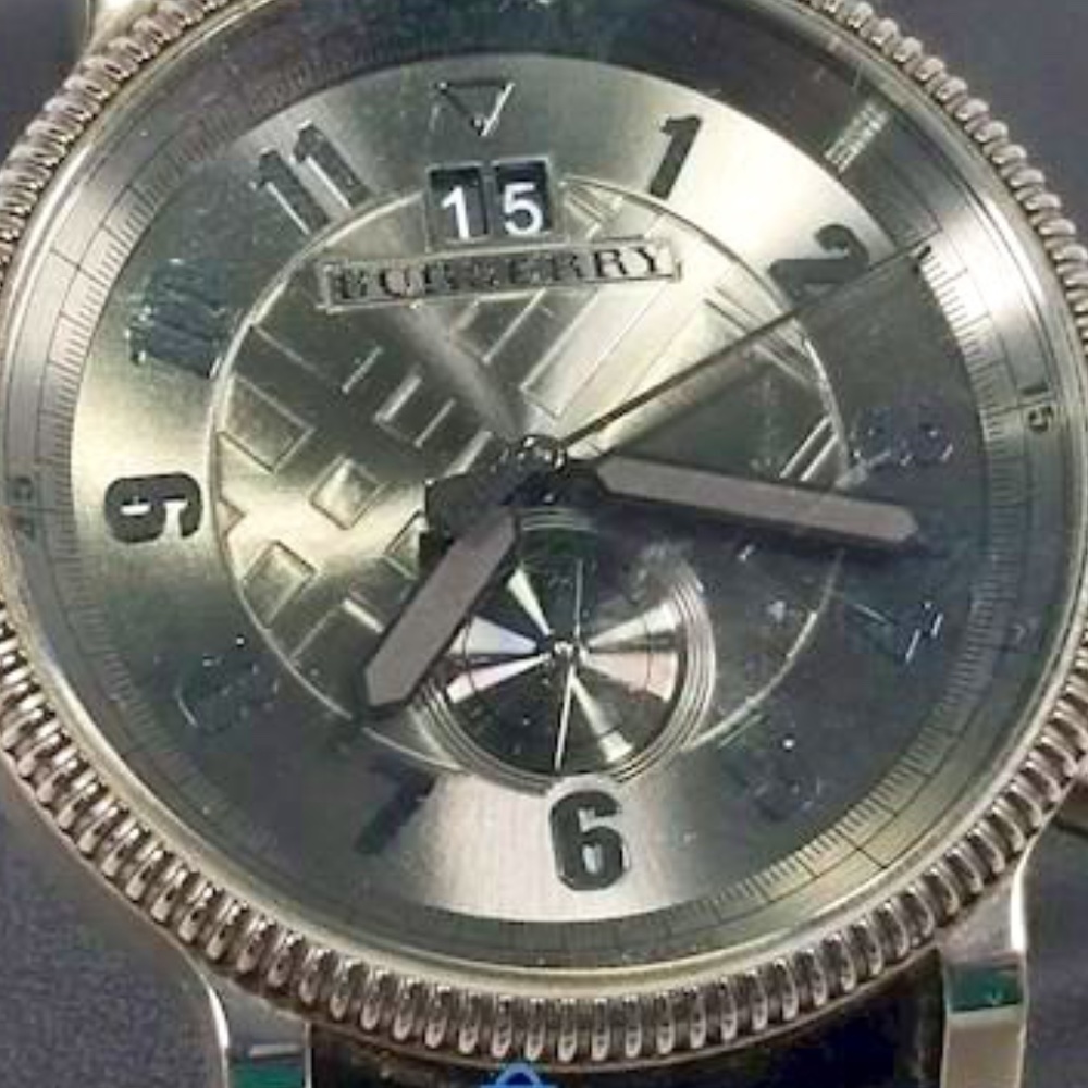 Burberry Authentic Mens Black Dial Analog Watch - Gem